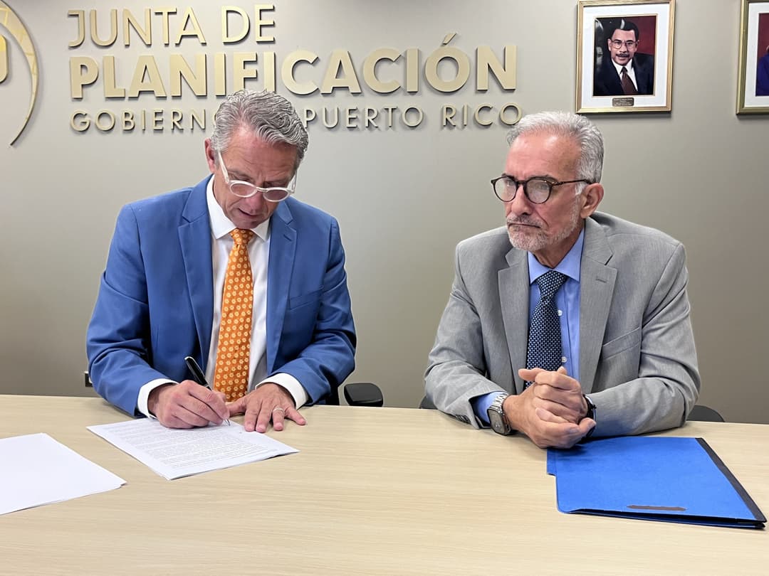 Nuevas leyes sobre sustancias controladas y cyberbullying | NewsPR