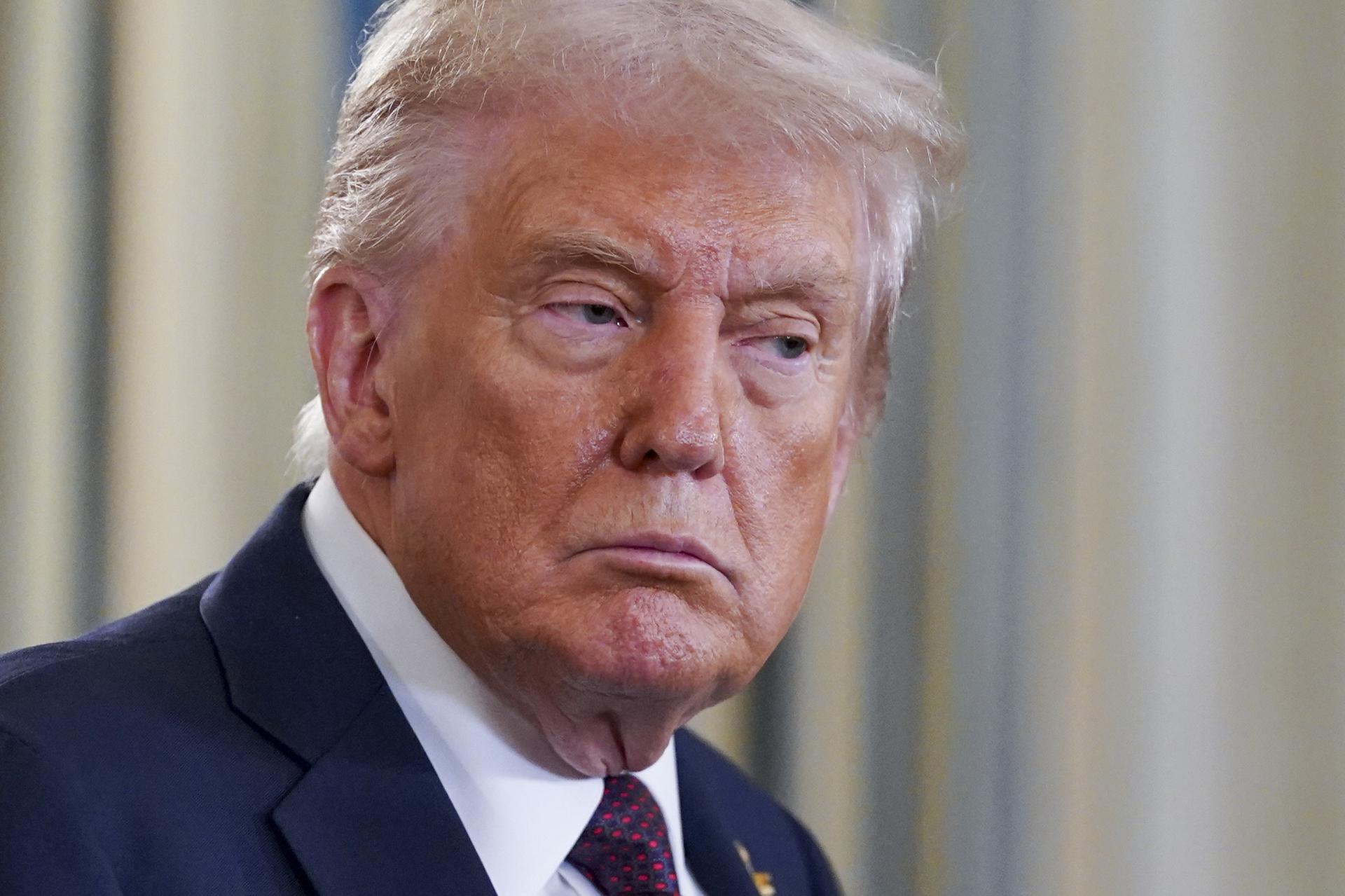 Trump aboga para que YouTube permita el regreso de Univision a la ...