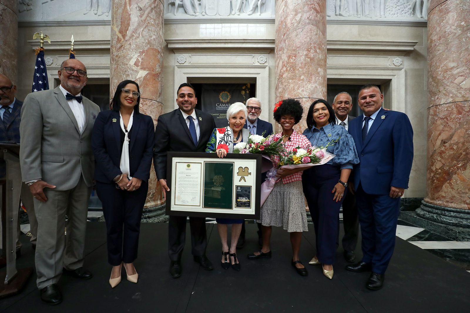 Rinden homenaje a la reconocida actriz Ángela Meyer | NewsPR