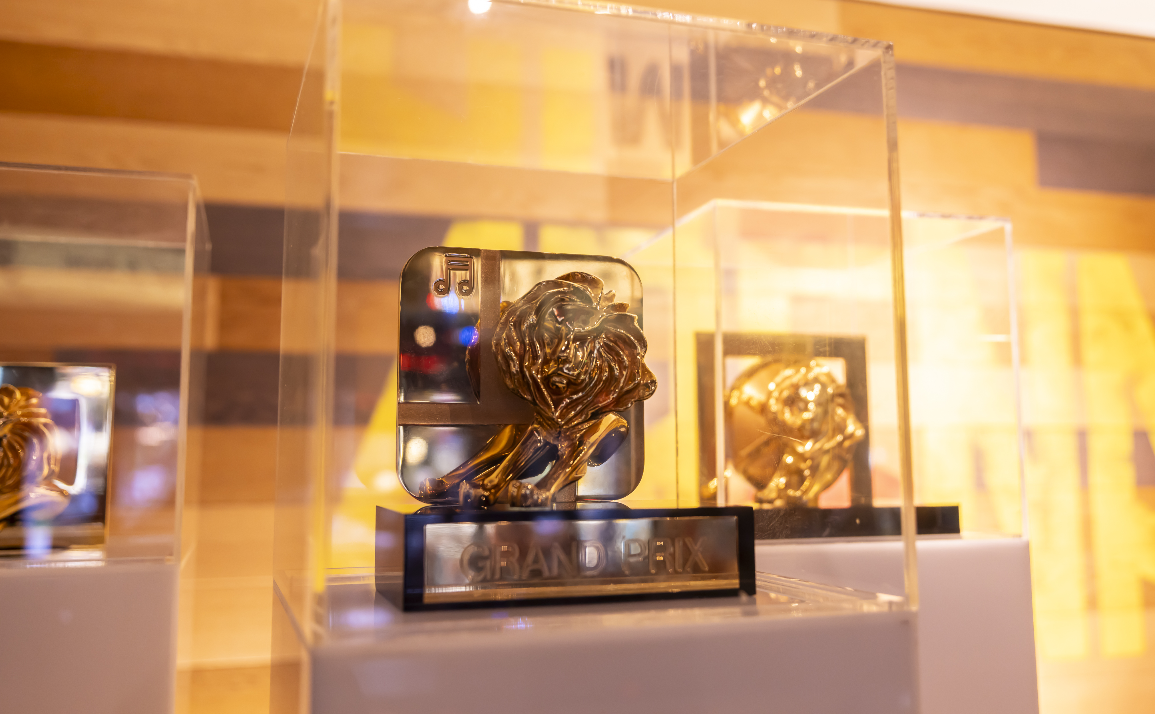 Cervecera PR y RIMAS Entertainment brillan en Cannes | NewsPR