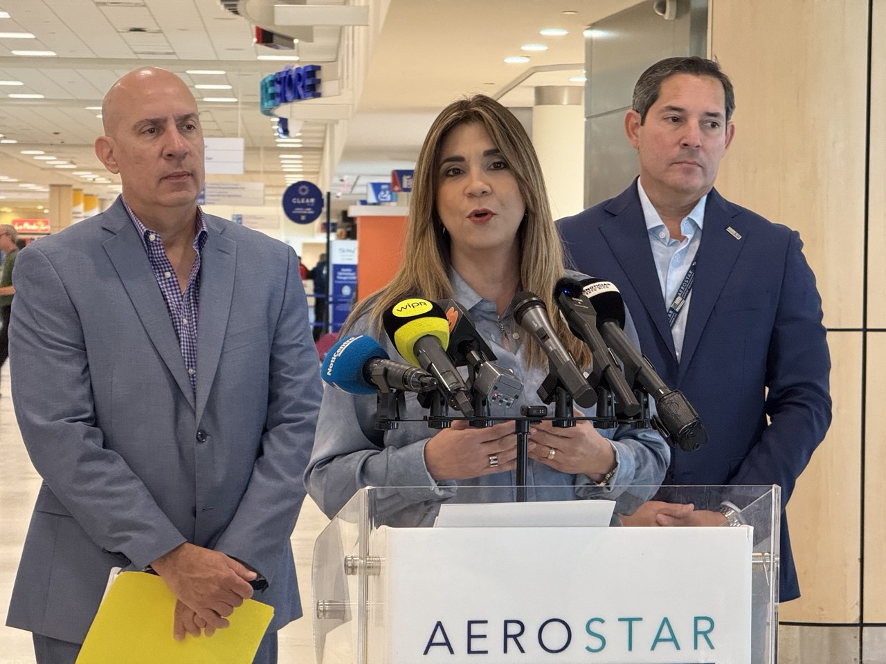 Llenos los CESCO en mayo para sacar el Real ID | NewsPR