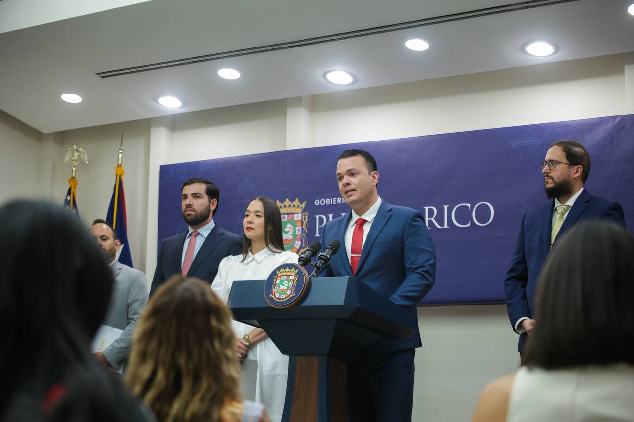 Gobierno destaca logros en “Asunto Semanal” | NewsPR